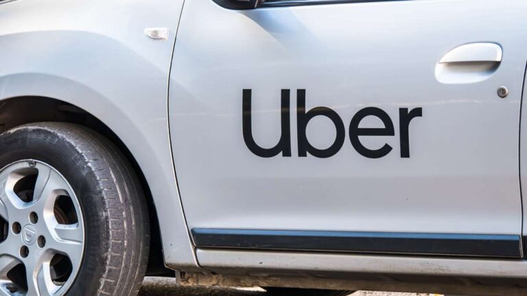 Best Cars for Uber and Ola Drivers in India 2025 - Automobil India